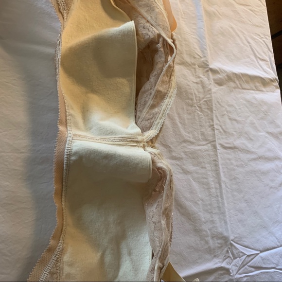 Norvell | Intimates & Sleepwear | New Vintage Norvell Bra 874 Beige W ...